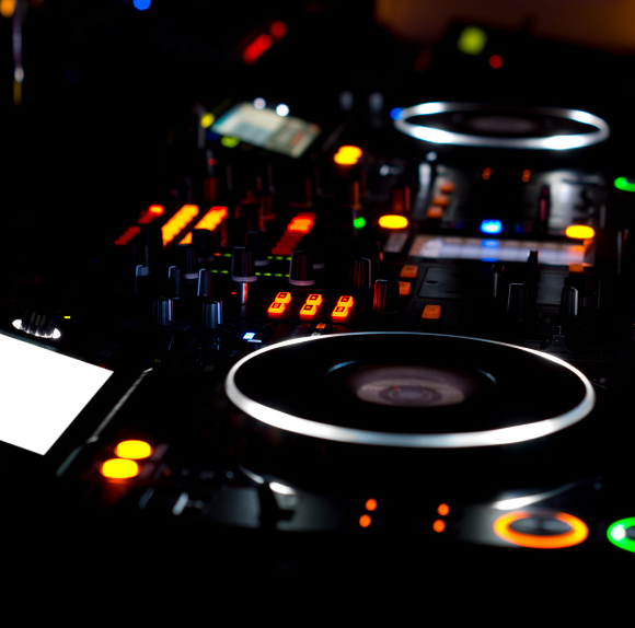 Johnny's Bargain World